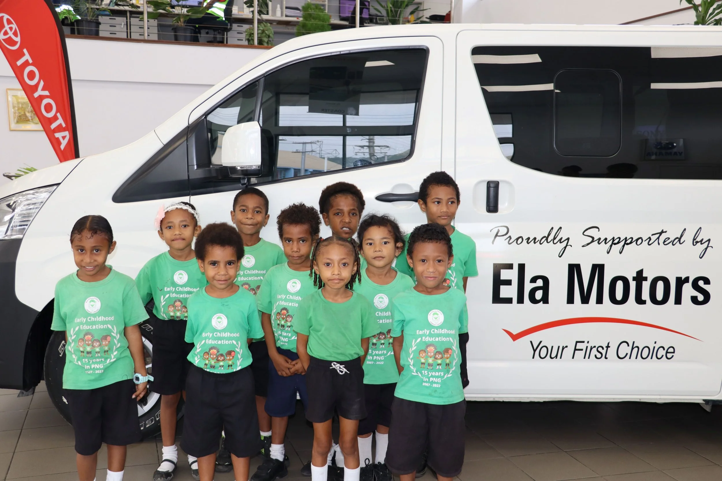 Ela Motors Donates Bus and Golf Tournament sponsorship to Buk bilong ...