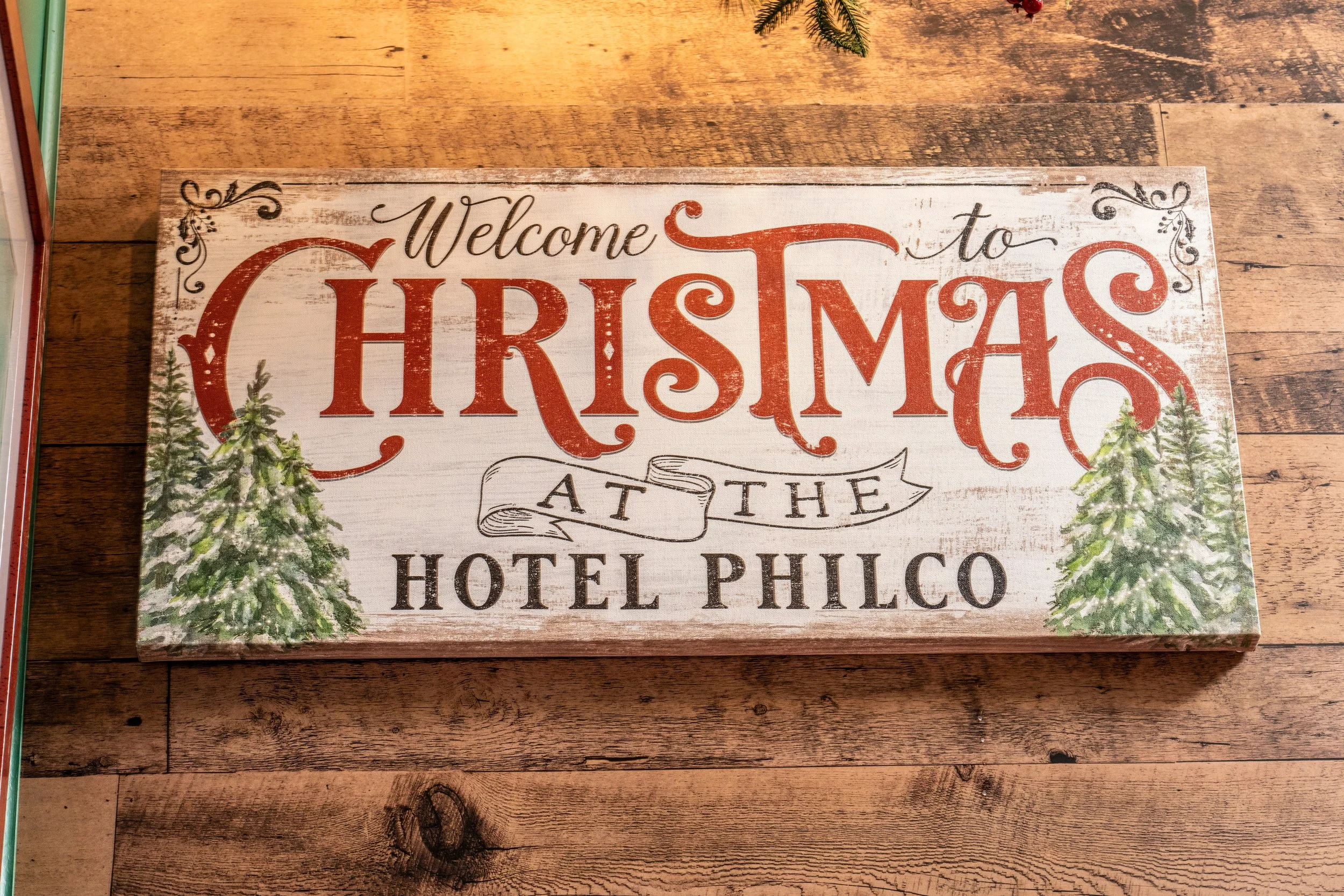 Christmas Room — Hotel Philco