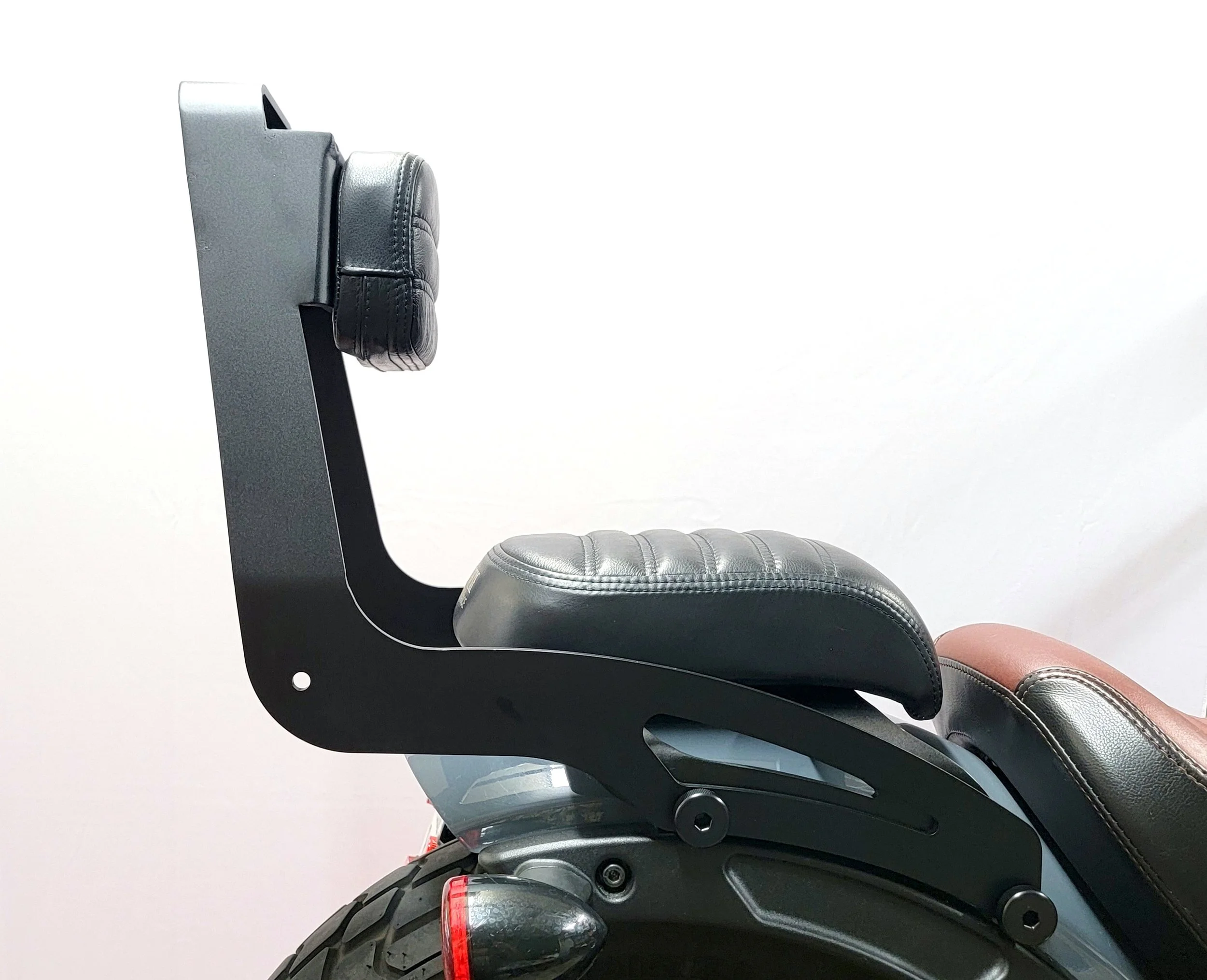 Indian Scout Bobber — Hemisphere Performance