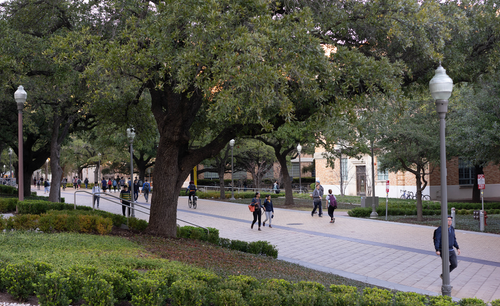The University of Texas at Austin, Speedway Corridor and The East Mall ...