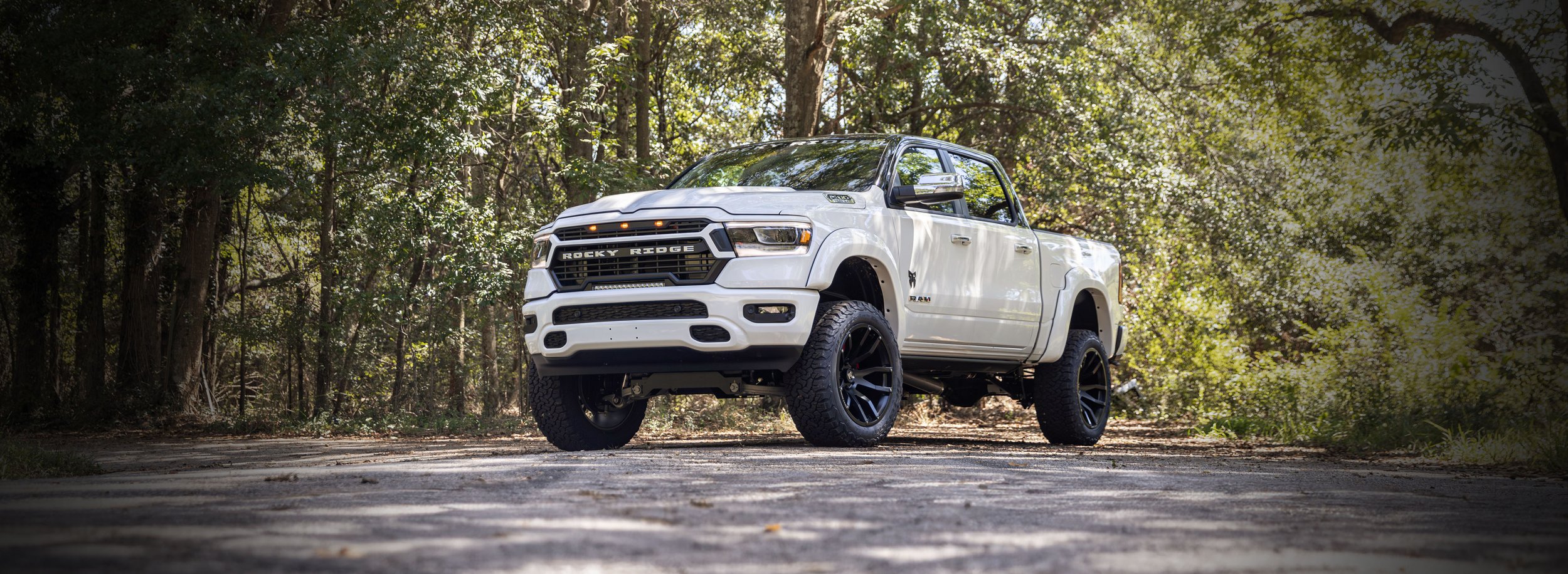 Custom & Lifted 4x4 Trucks