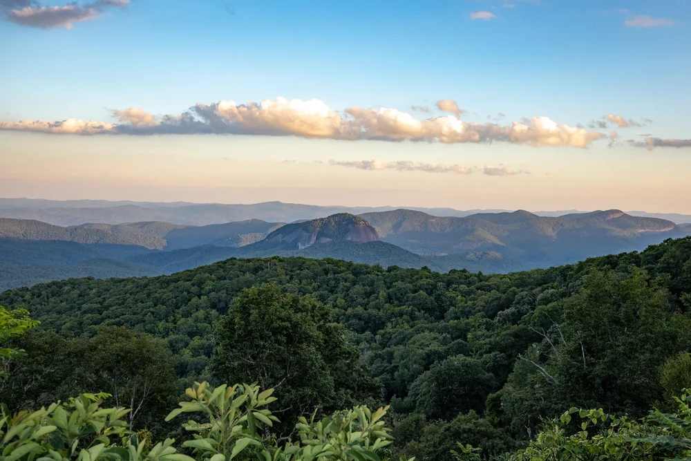 Best Mountain Towns in North Carolina for a Family Vacation — Cosmos ...