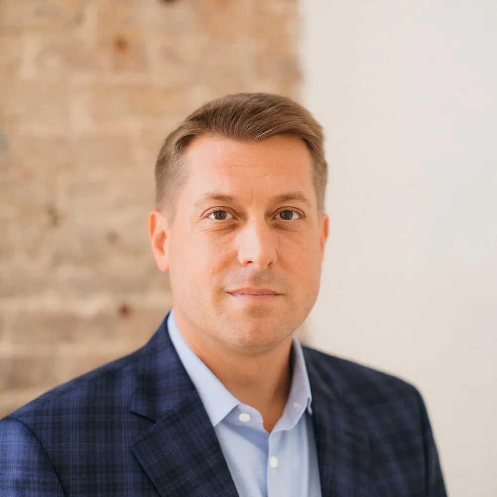 Our Team — Aslan