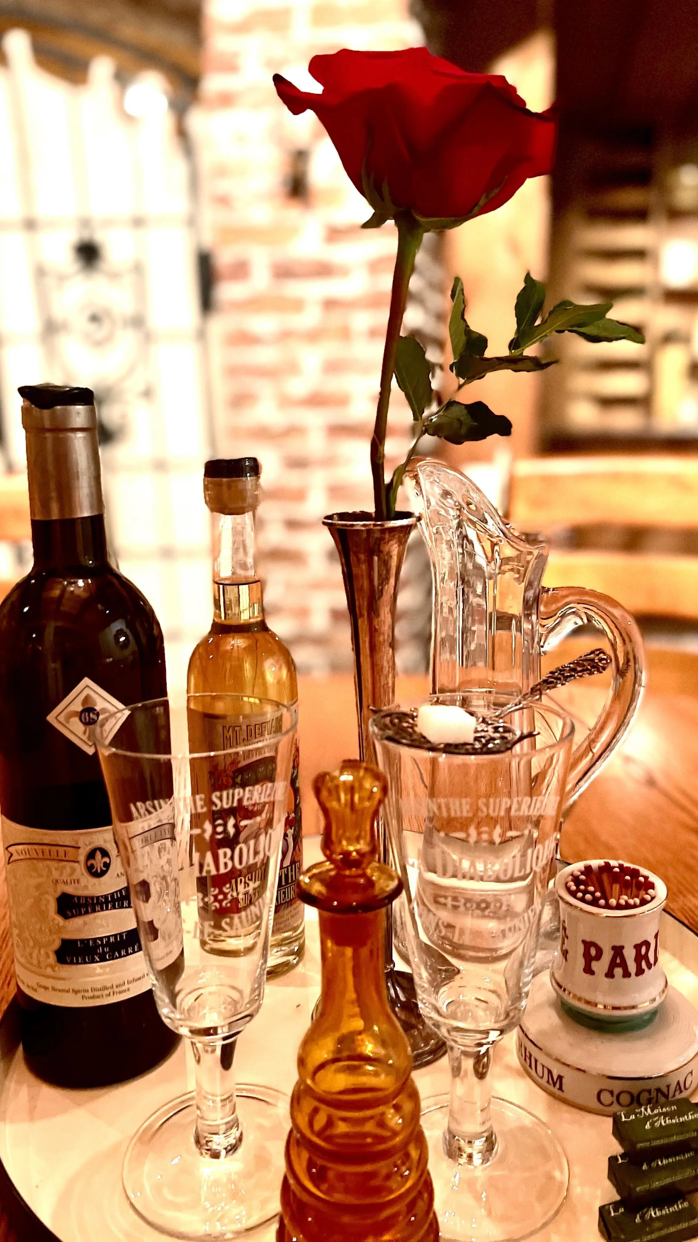 The White Raven Manor Experience