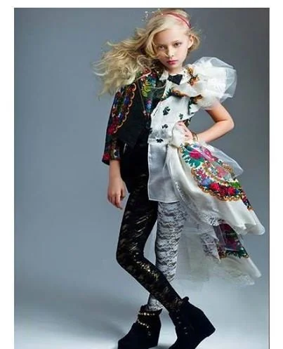 In Style — MODEL MAGAZINE