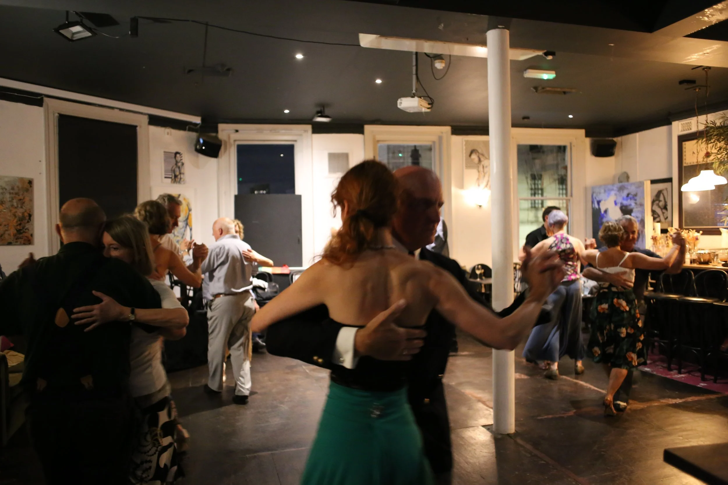 Tango classes in London