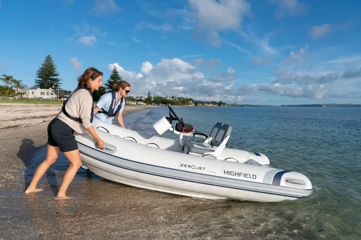 Introducing electric boat motors with a comparison of an electric jet ...