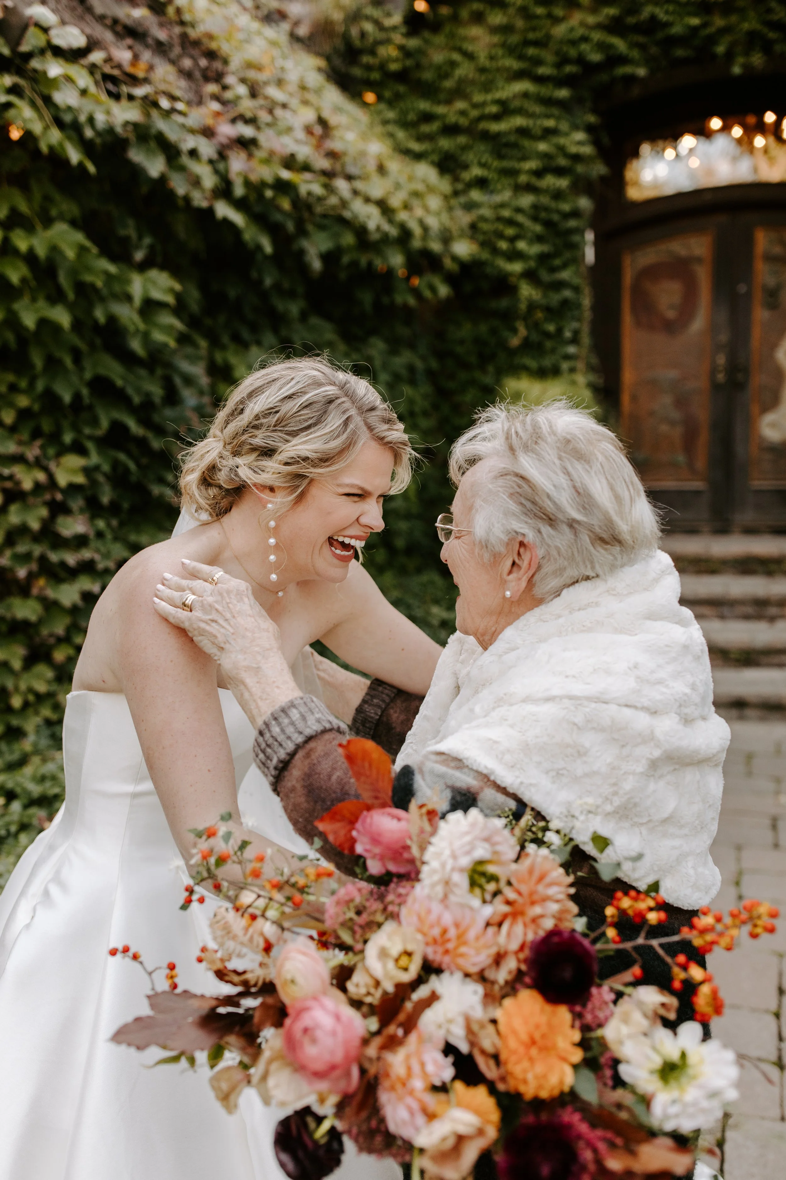 WEDDINGS — Kerri Carlquist