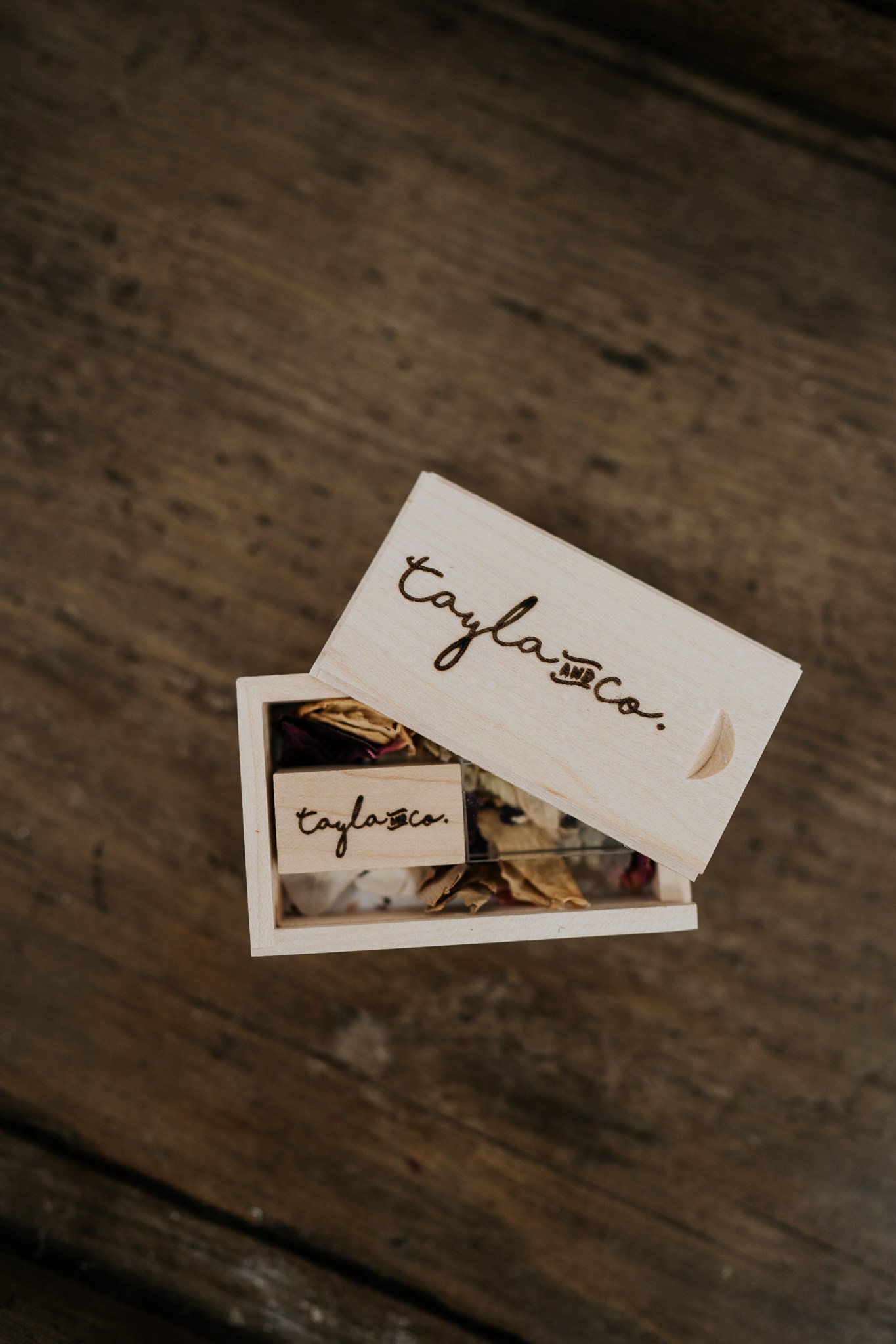 USB Wooden Slide Lid Box | Layer + Soul