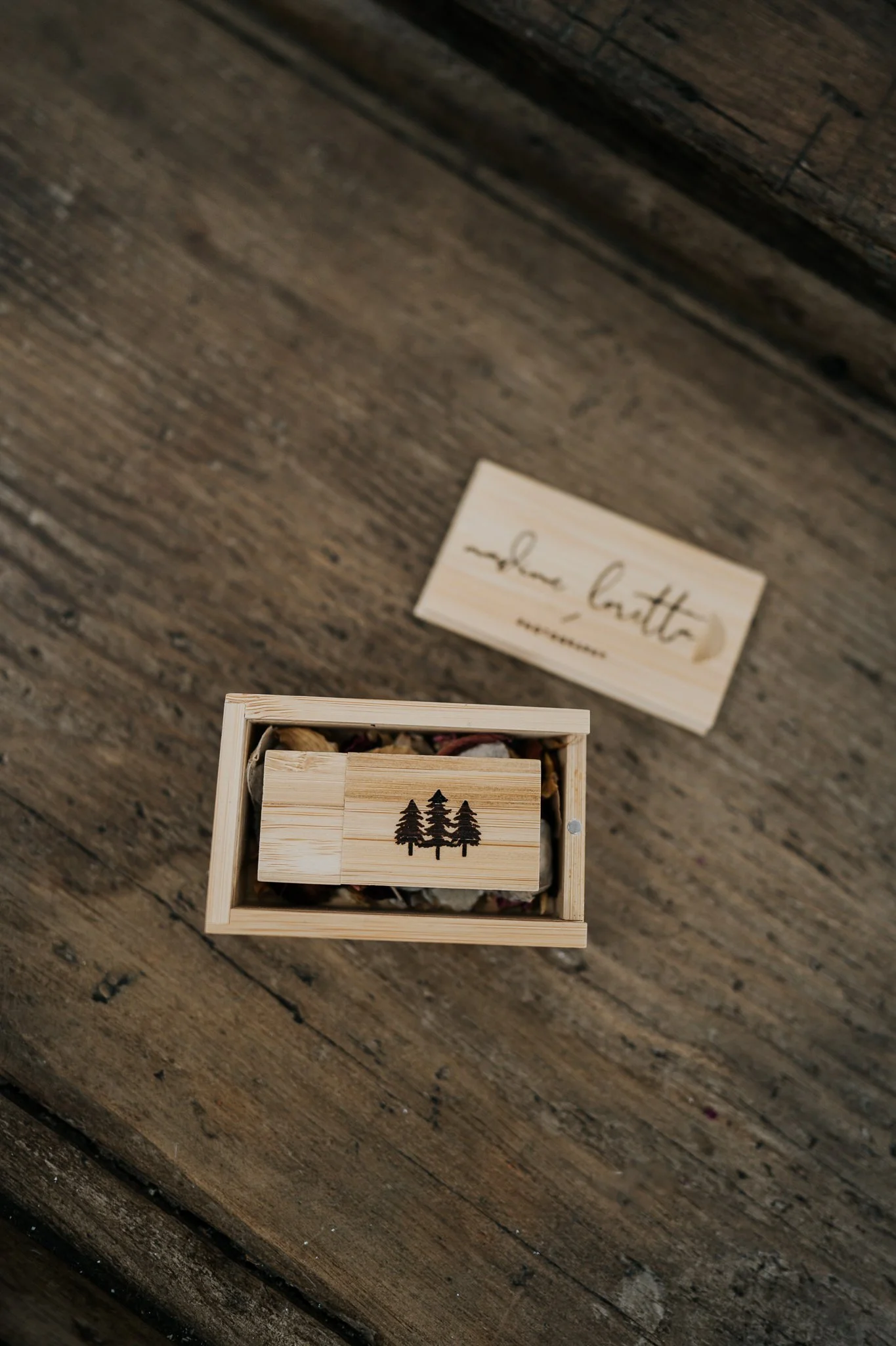 USB Wooden Slide Lid Box | Layer + Soul