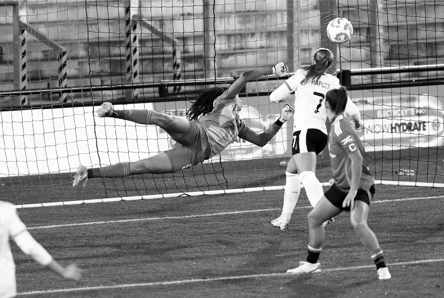 PHALLON TULLIS-JOYCE: THE MARINE BIOLOGIST WHO’S MANCHESTER UNITED’S ...