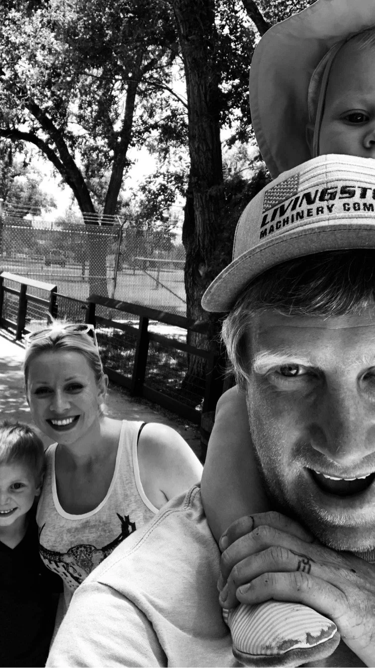 Queen Ants for Sale & Ant Colonies Online | Antopia USA