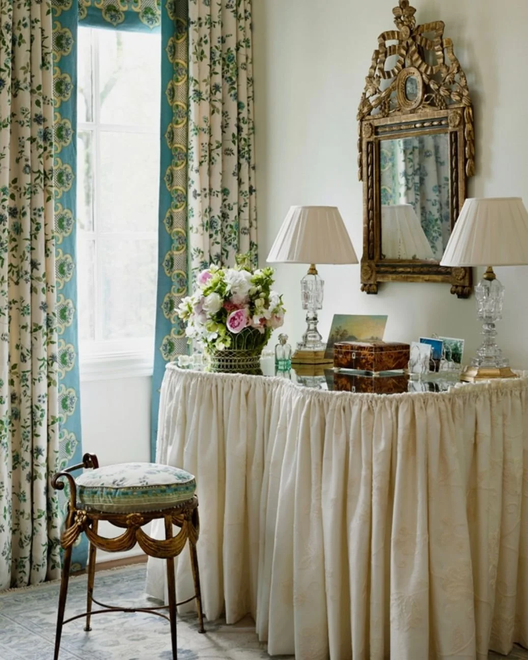 How to Style A Dressing Table to Add Glam Back to Getting Ready — Sense ...