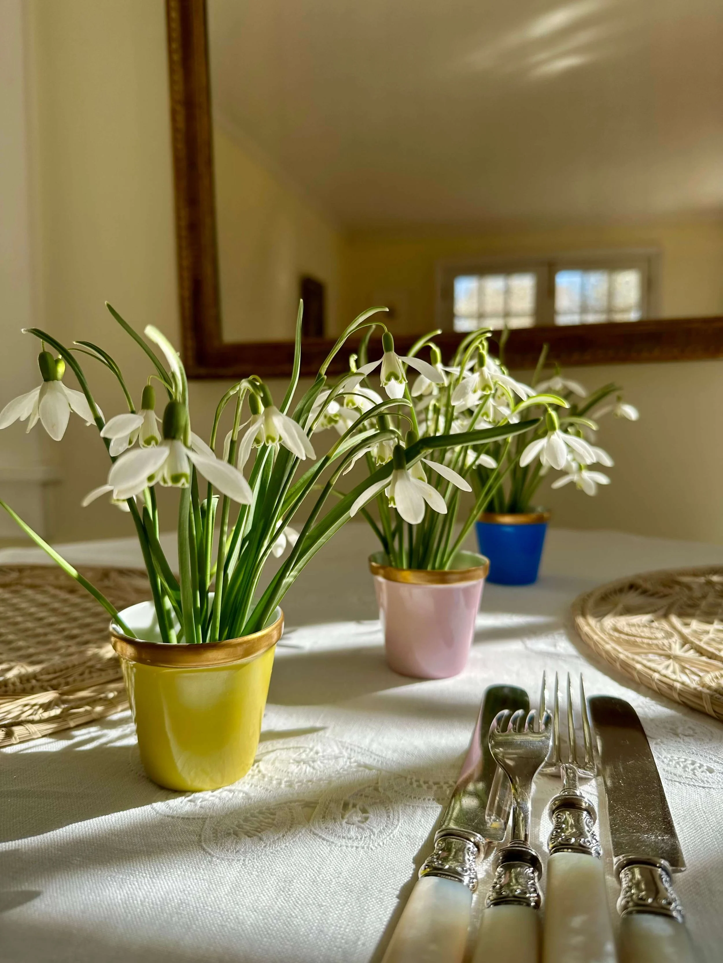 Unique Table Centerpiece Ideas Spring 19 Beautiful DIY Easter