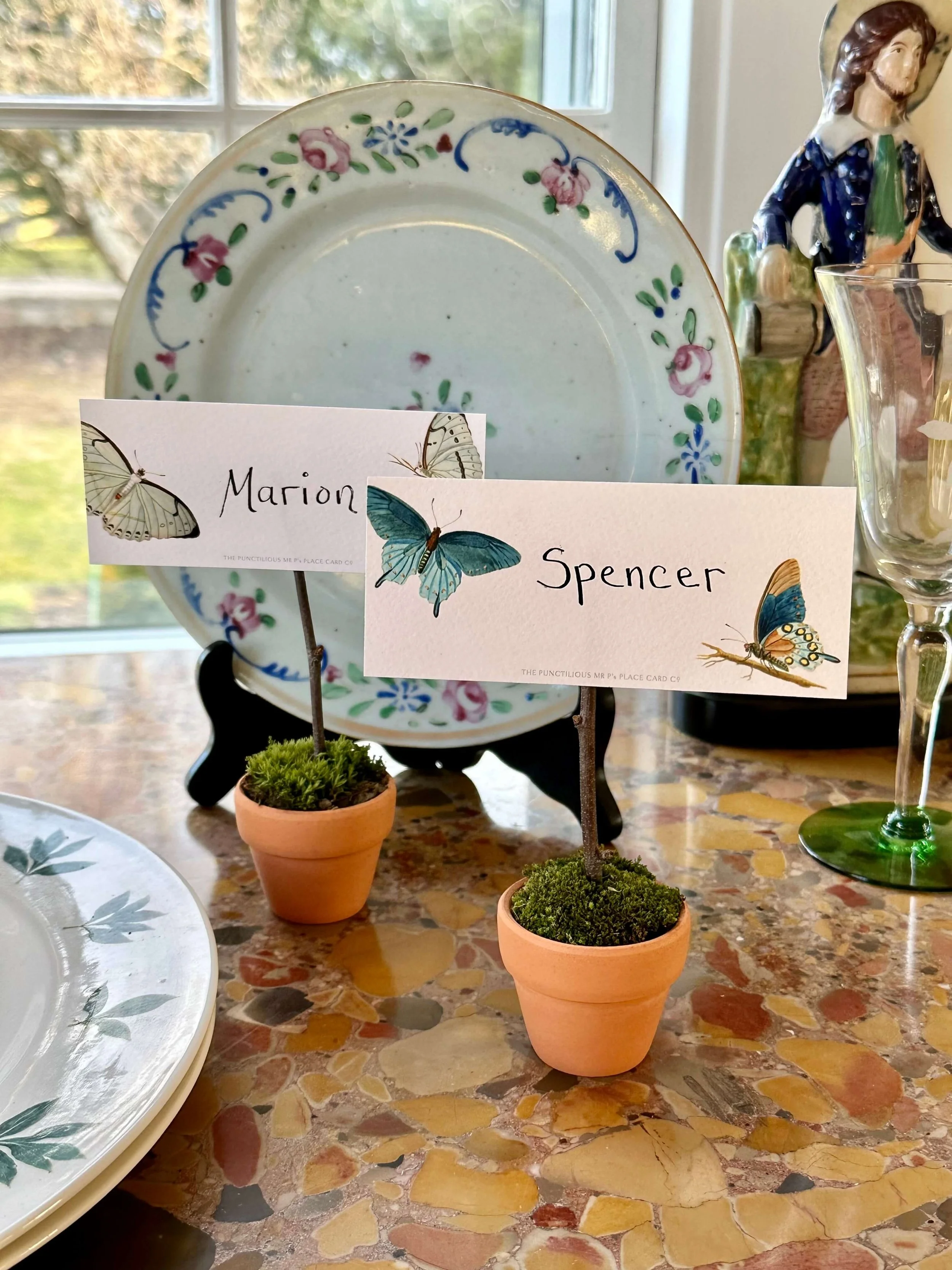 Make This Charming Place Card Holder to Level Up Your Table — Sense of ...