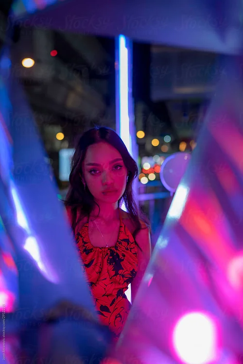 Whales Entertainment