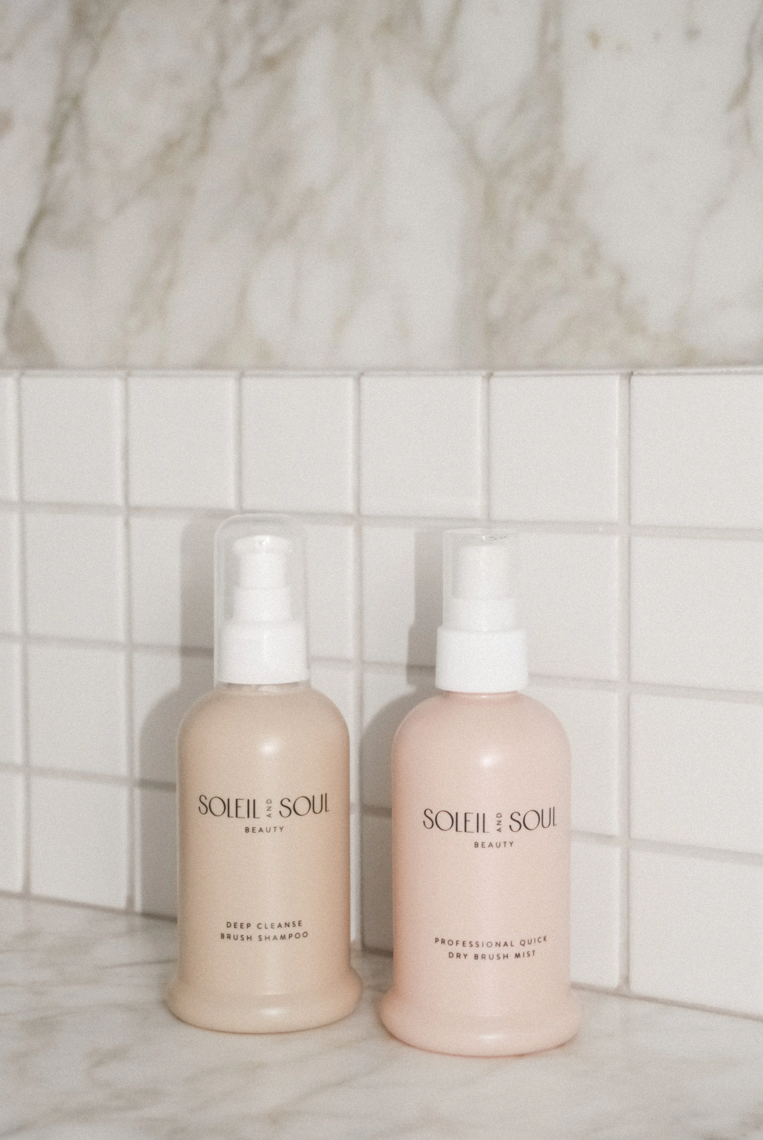 SOLEIL AND SOUL - Deep Cleanse Brush Shampoo — Whole Beauty