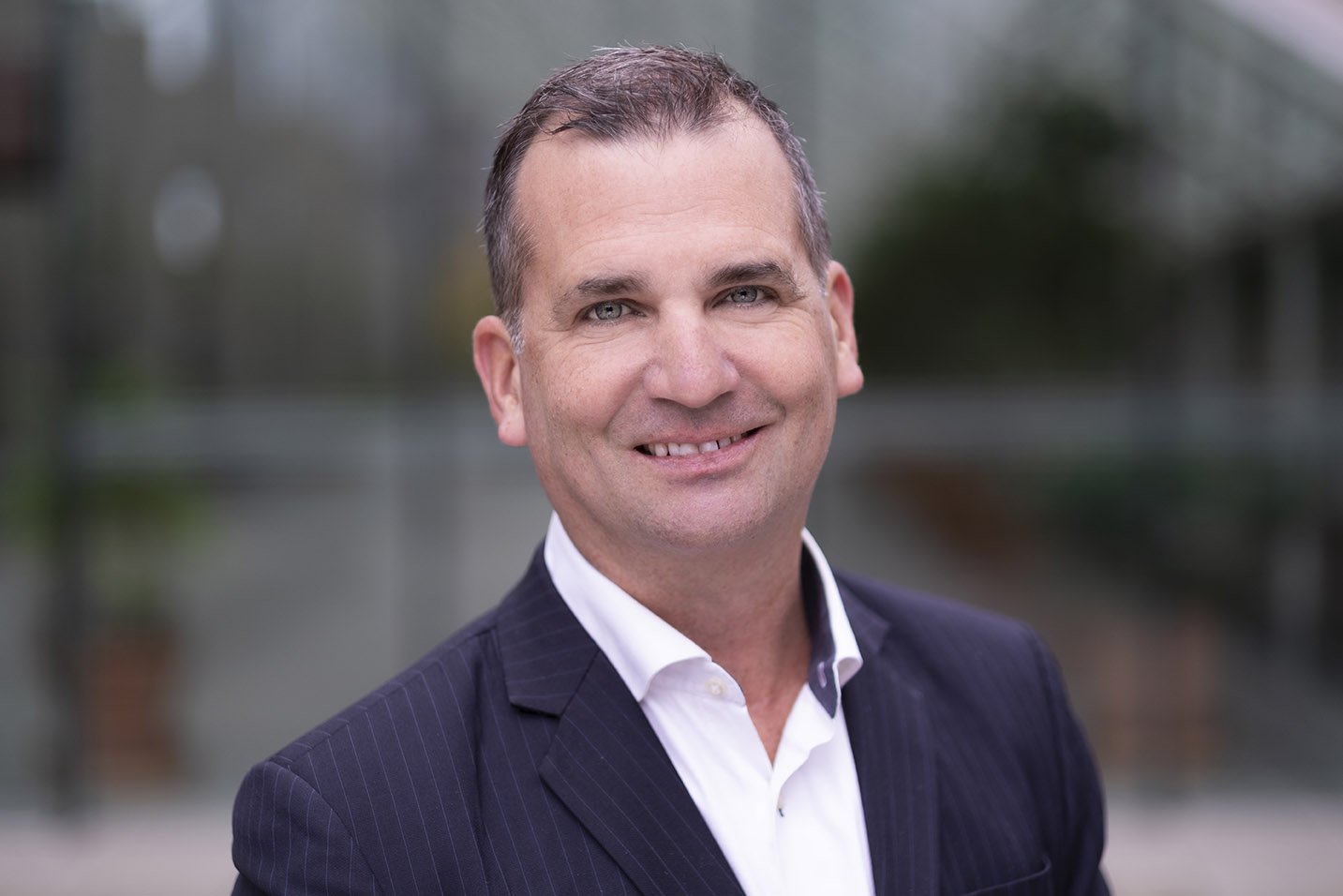 About — Leaders2Give