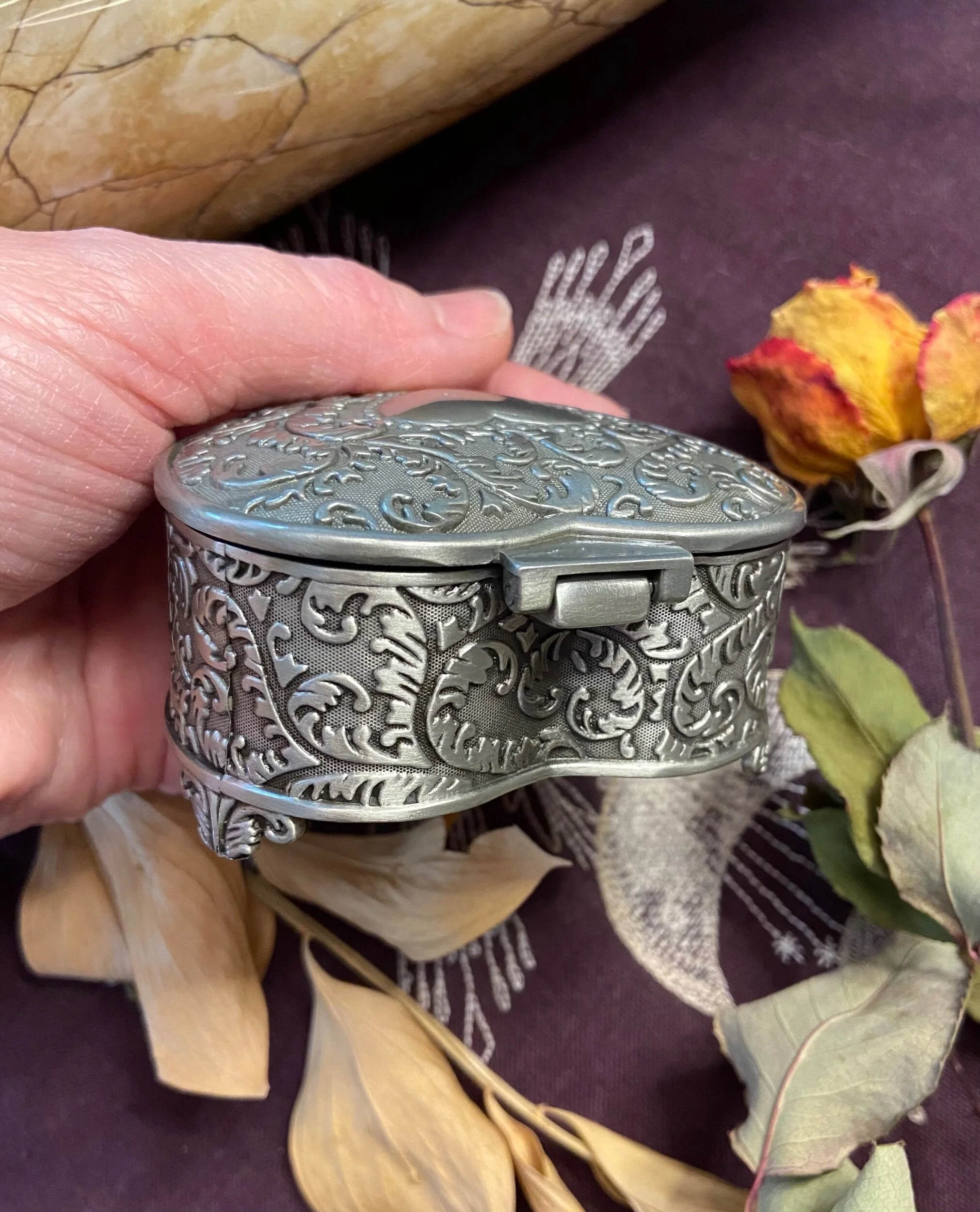 Raccoon Foot Bones, Real Bone, Divination, Witchcraft, Hoodoo, Voodoo ...