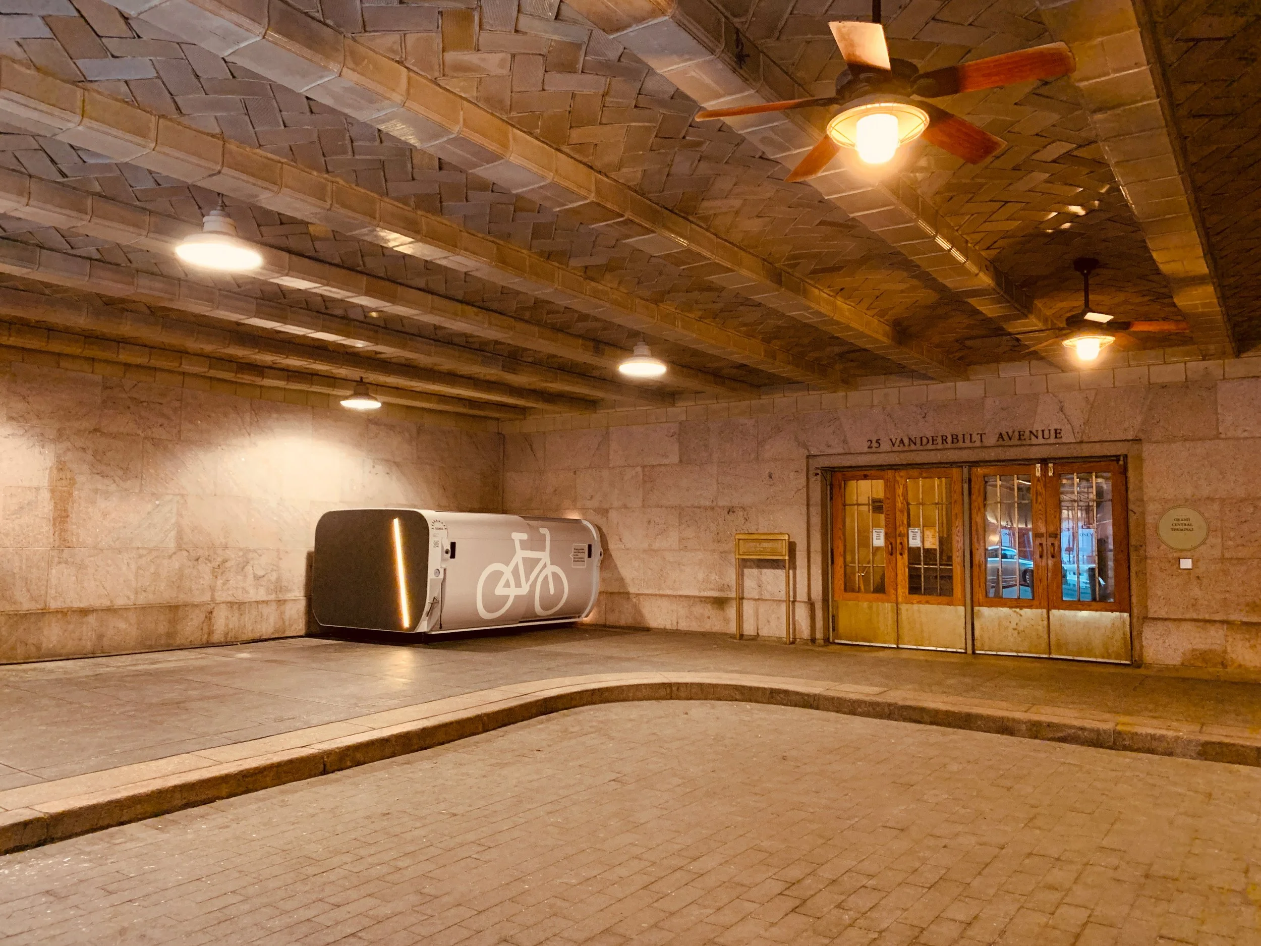 Oonee Mini Grand Central — Oonee