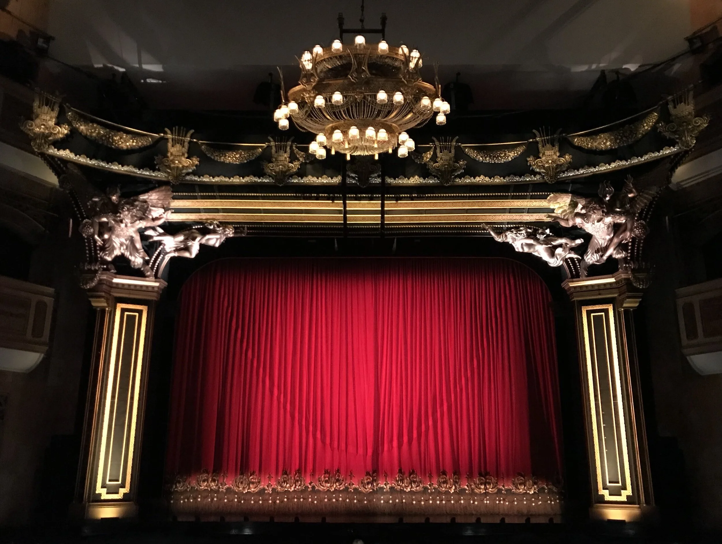How to Produce a Play for Beginners — How Rude - The Musical