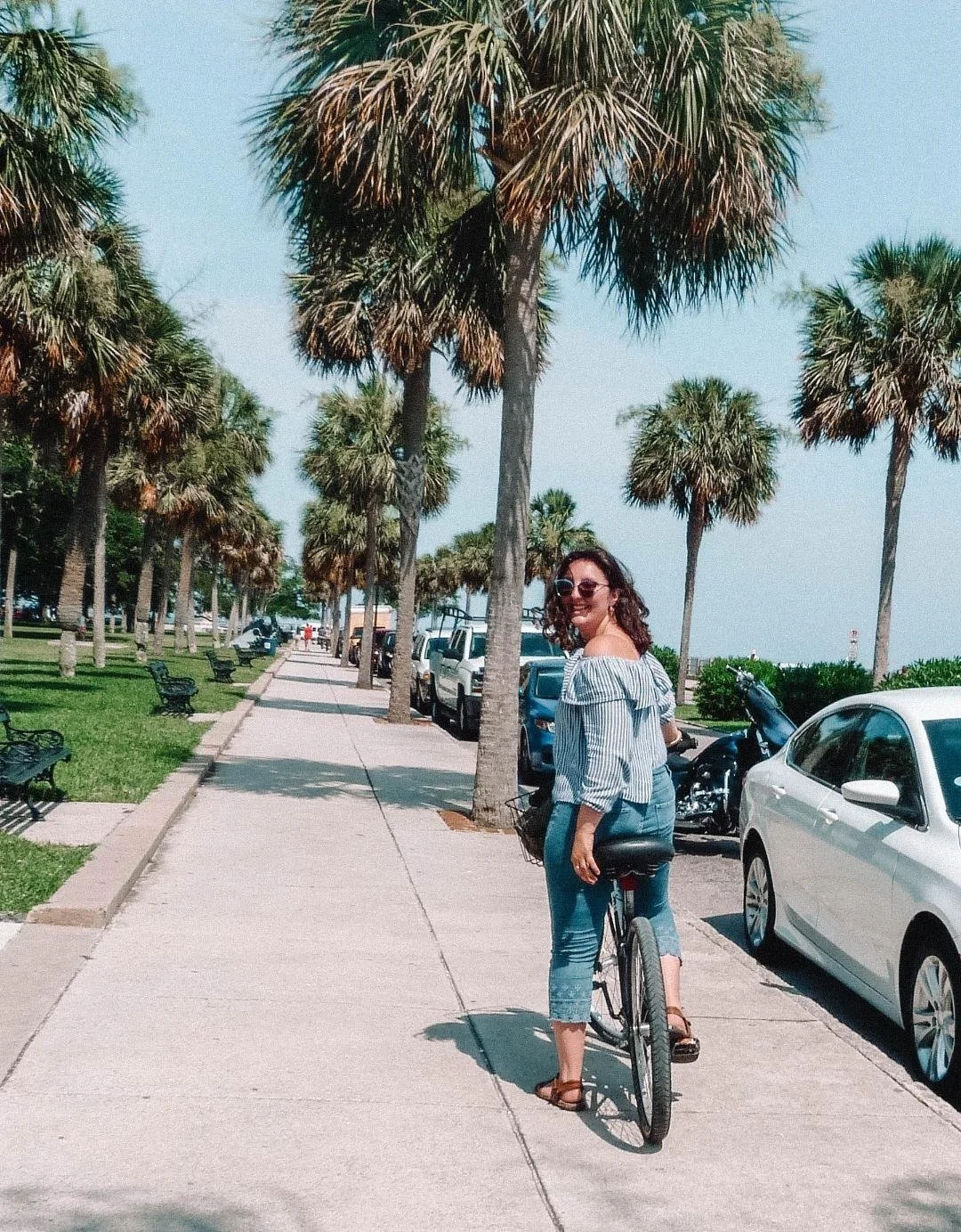 About — Cassandra Marin