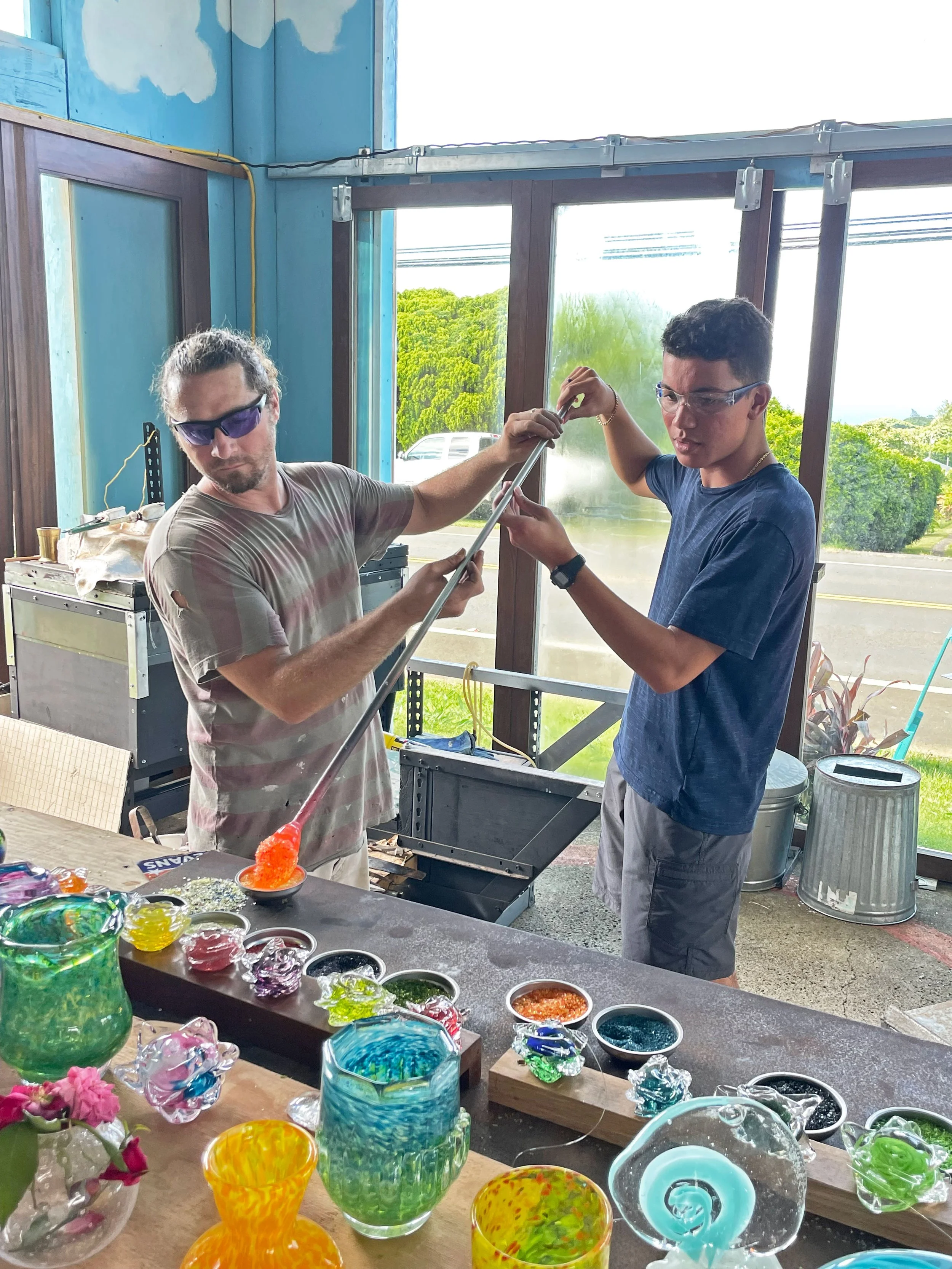 BOOK A CLASS — Hot Glass Hawaii