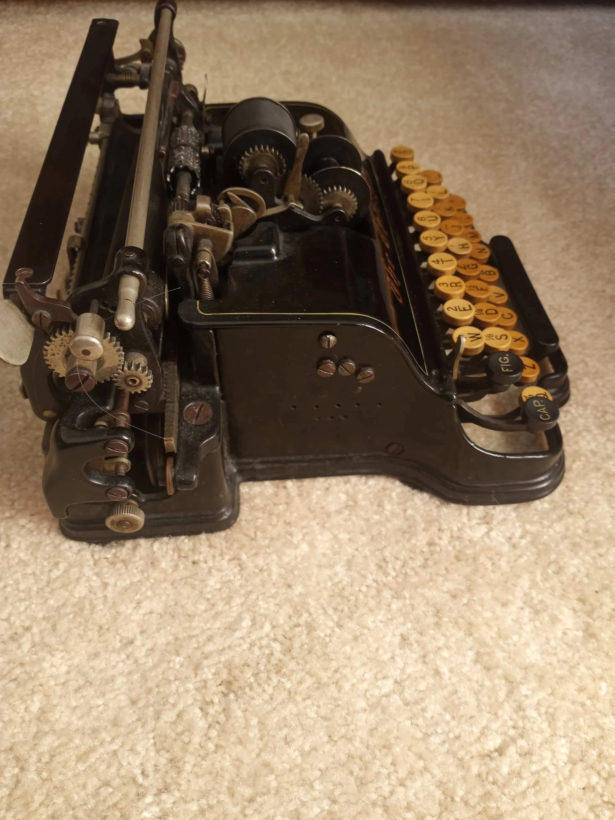 chicago typewriter — typewritercollection.com