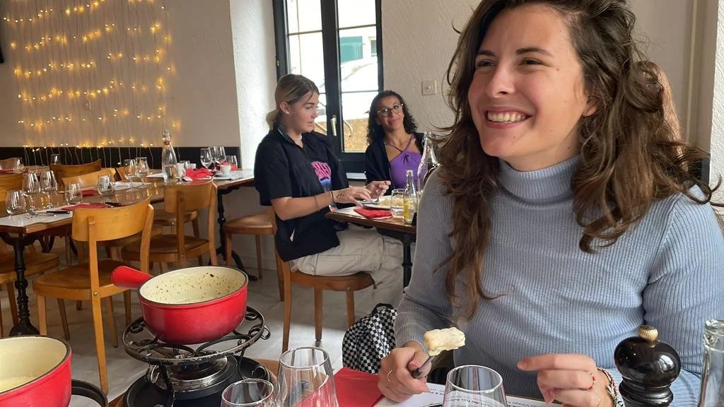 Femme SELECTA. — Dee Dee's Picks