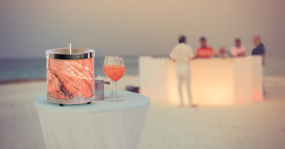 N'ICE at the service of bars discos and summer clubs on the beach — N'ICE