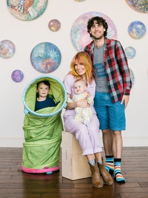 About | Discover Sari's World — Not Sorry Art