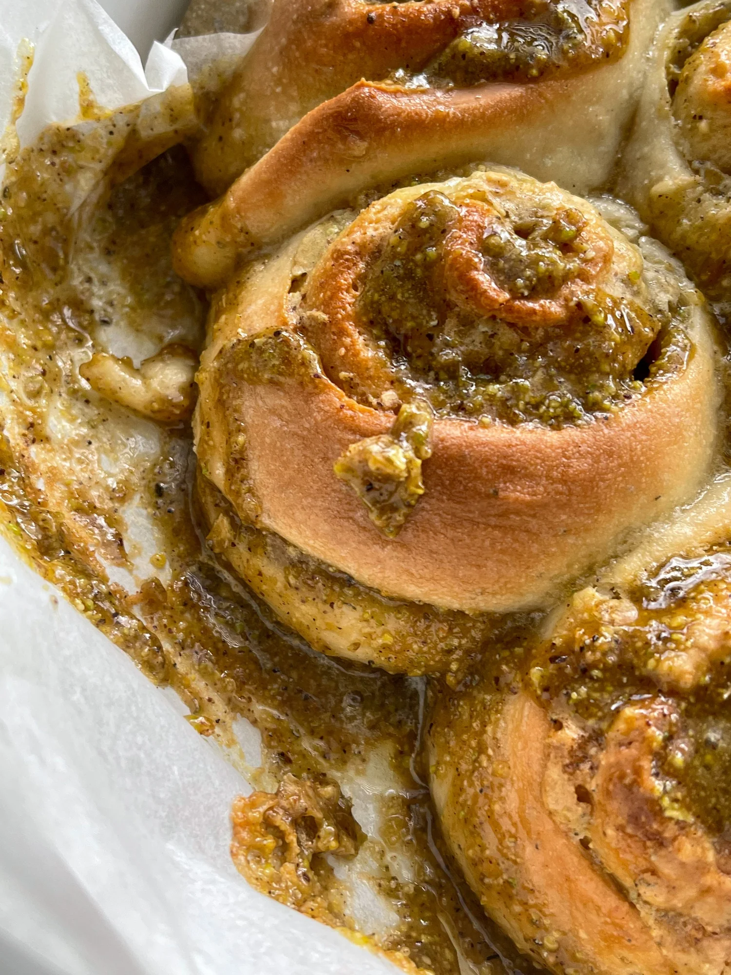 sirup house — Pistachio cardamom rolls