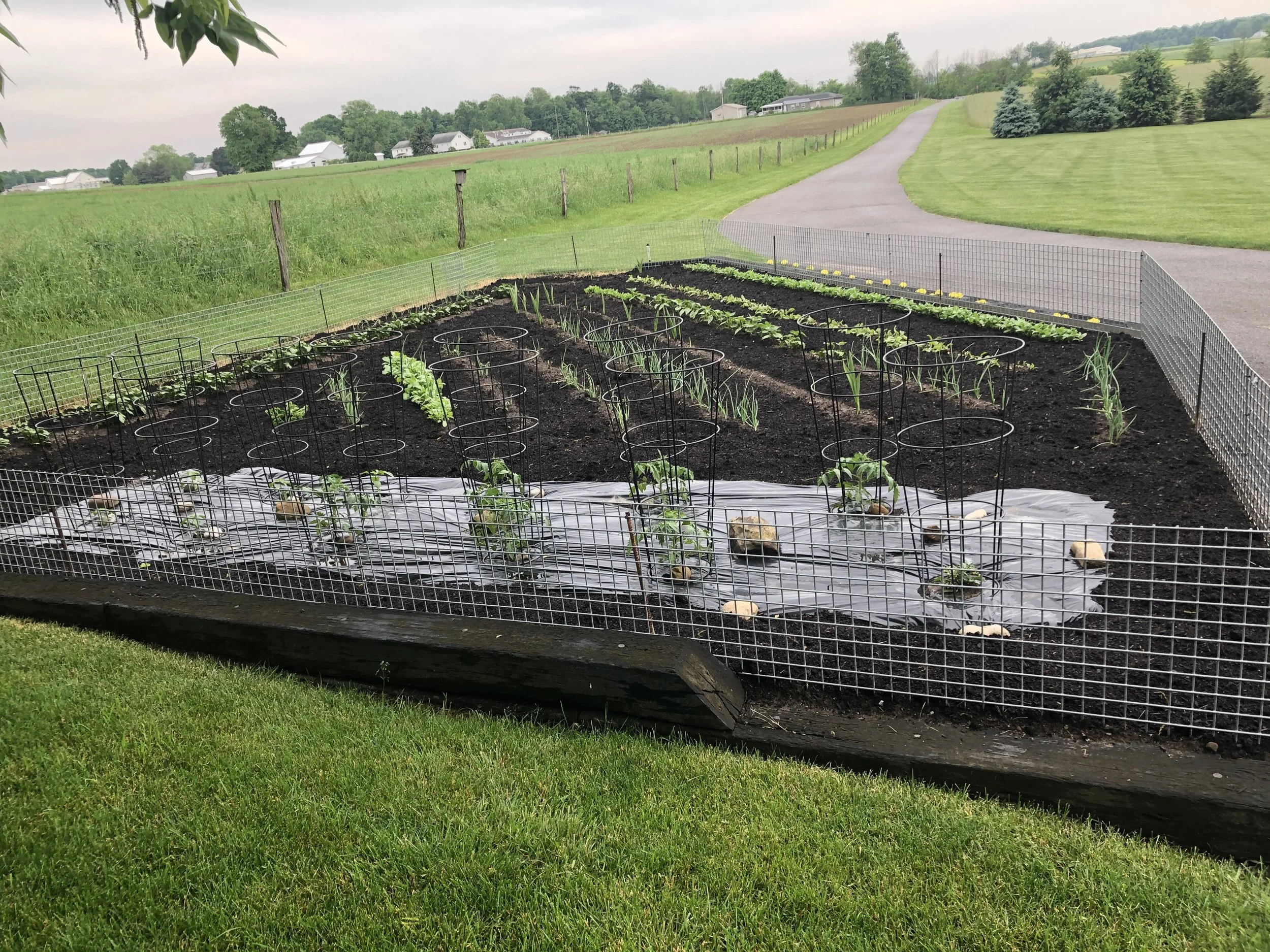 Topsoil & Compost — Woodland Mulch