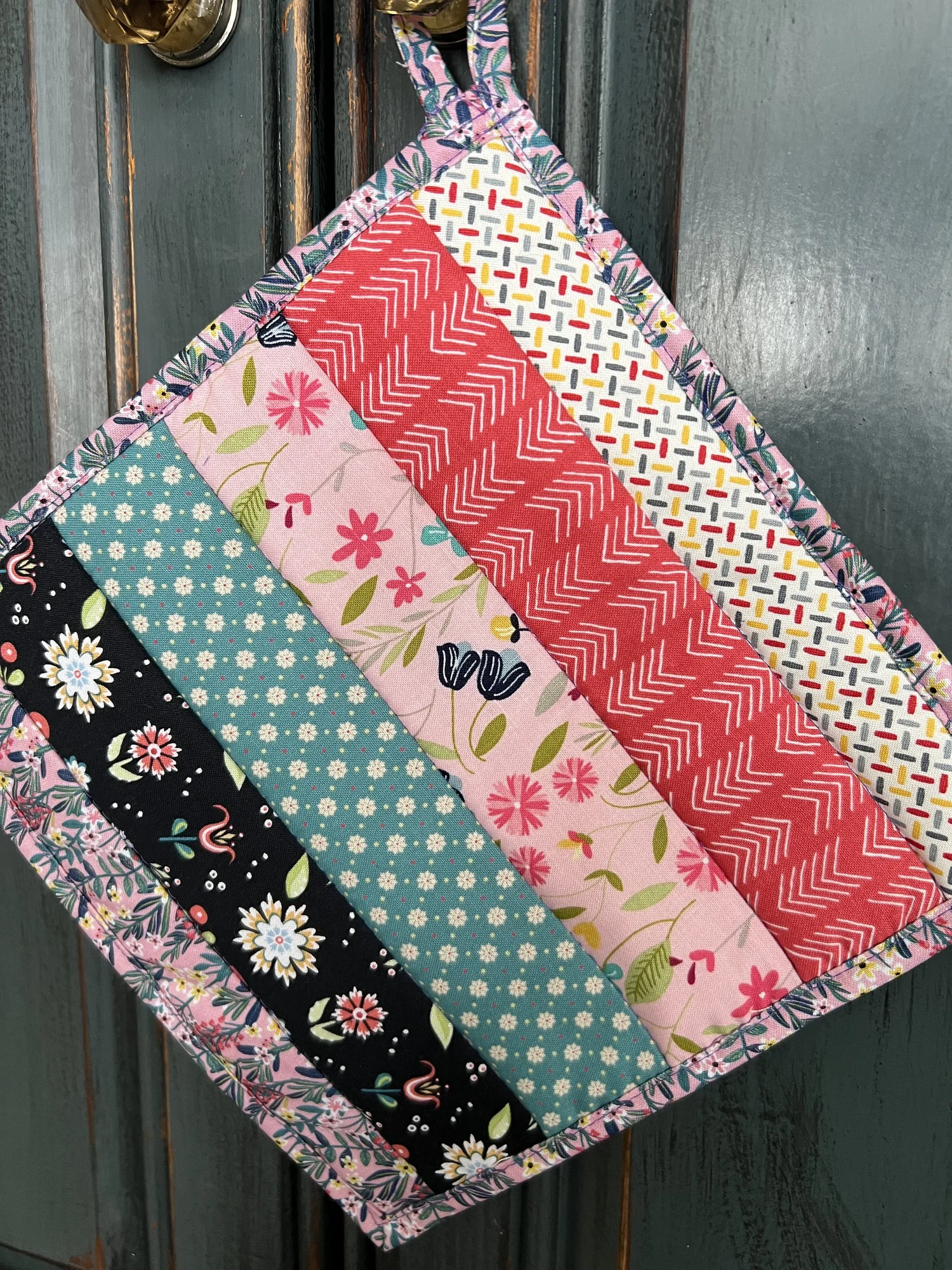It's time for the beach and you will be ready with this fun bag. — Sew ...