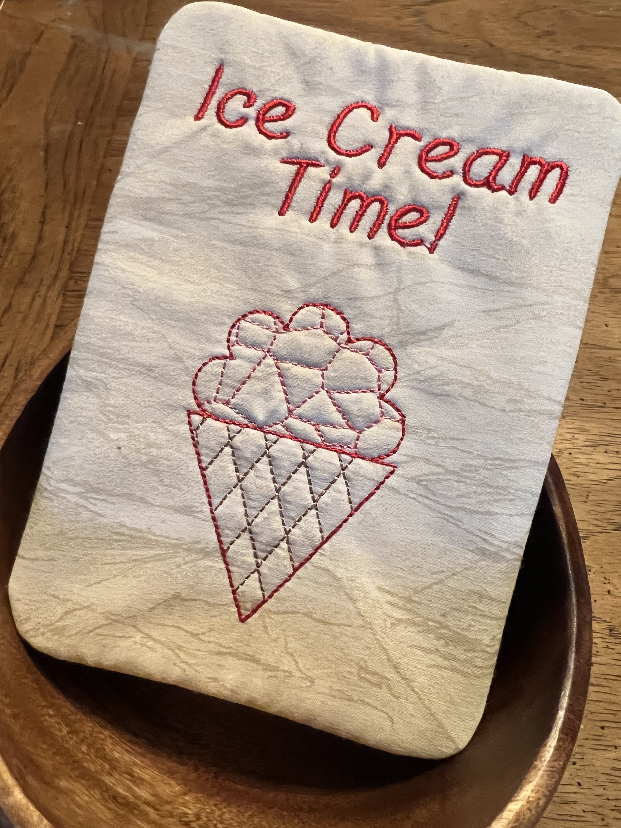 It's time for the beach and you will be ready with this fun bag. — Sew ...