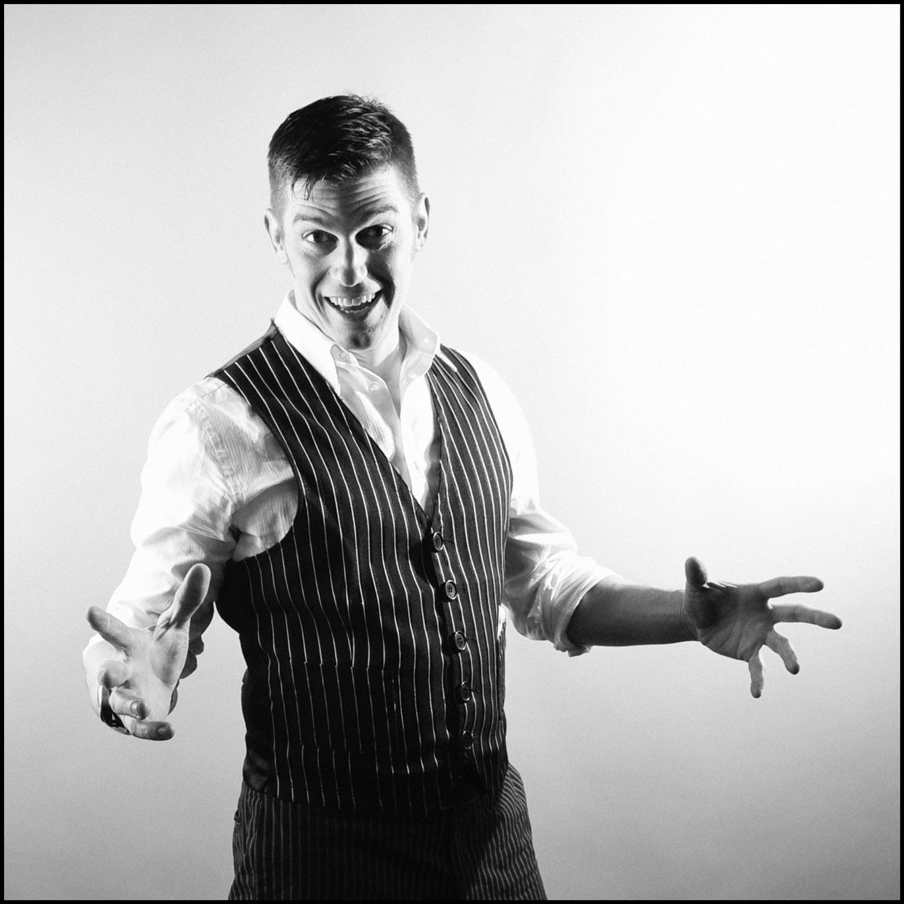 Magic Brian Presents: Street Magic in the Freak Bar — Coney Island USA