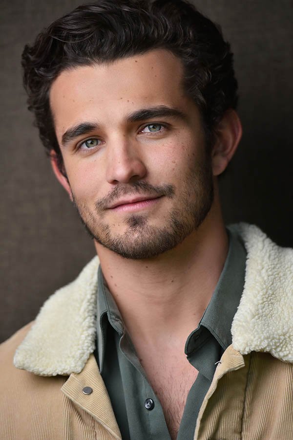 Best Headshot photography for actors by Marc Cartwright | MEN