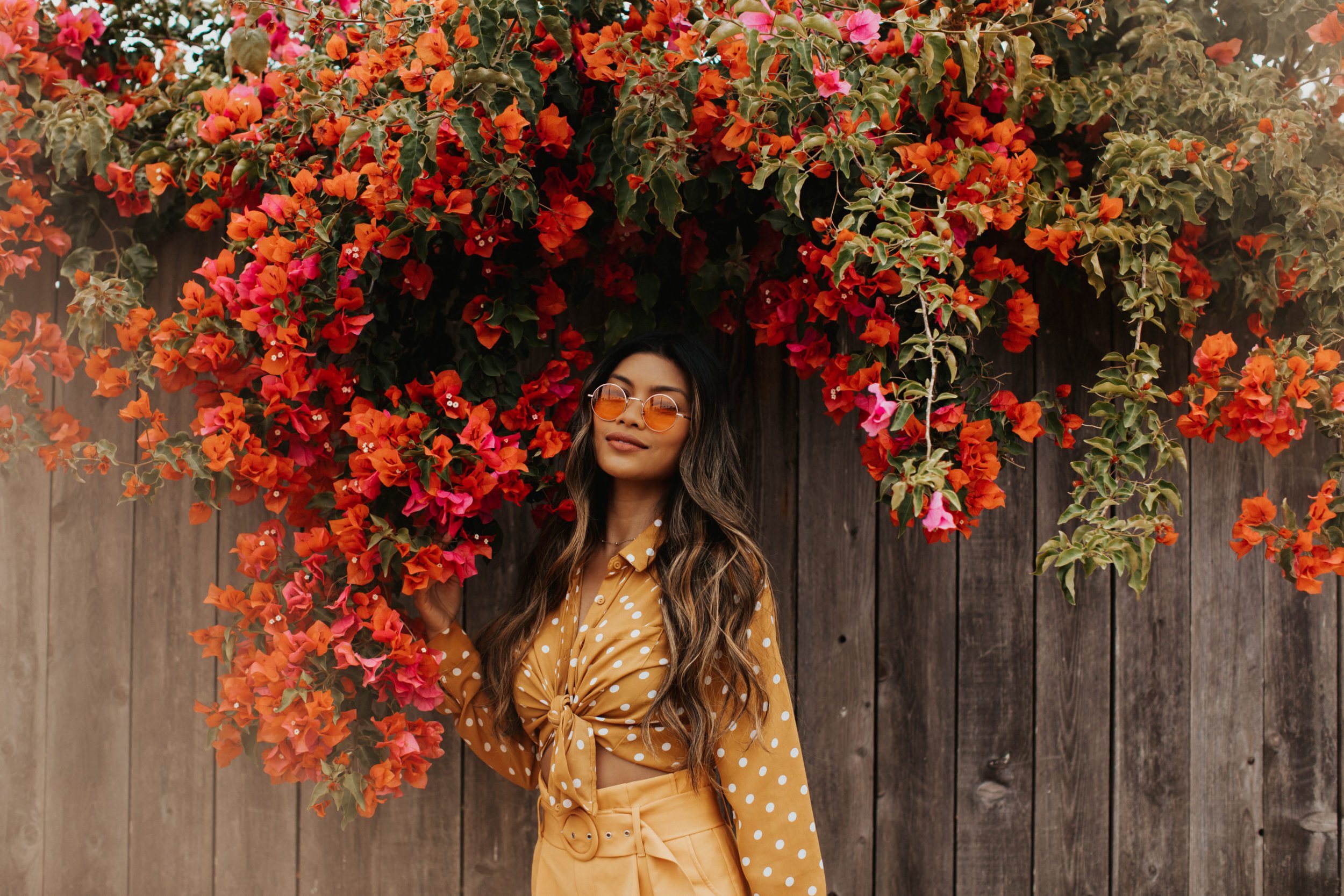 A Modern, Groovy Editorial Photoshoot with REVOLVE & Content Creator ...