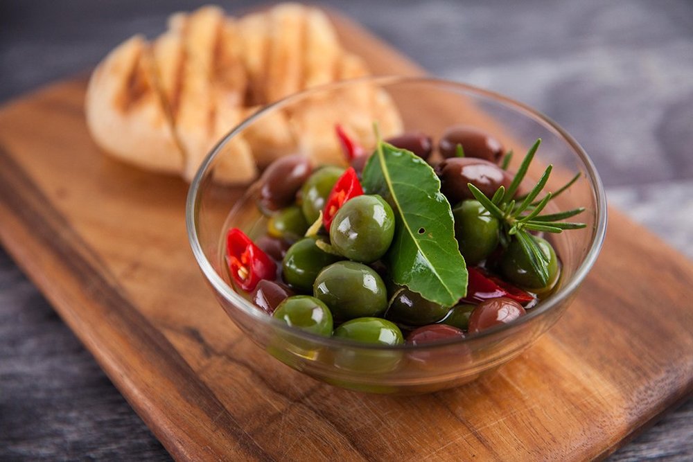 Jazzing up Olives with Extra Virgin Olive Oil — Everyday Gourmet