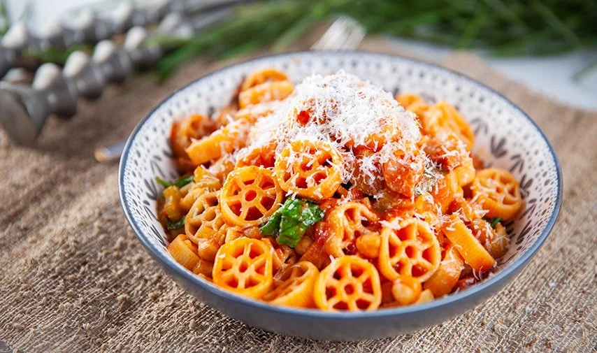 One Pot - Chorizo and Chickpea Wagon Wheel Pasta — Everyday Gourmet