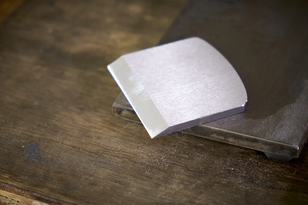 How to Sharpen, Hone, and Prepare Woodworking Blades for Razor-Sharp ...