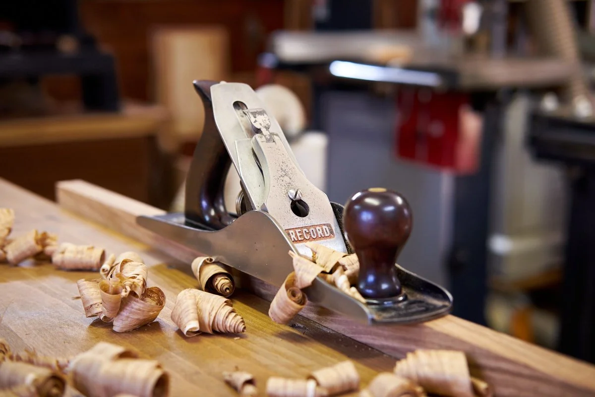 Why the #5 Jack Plane Is the Best First Hand Plane for Beginners ...