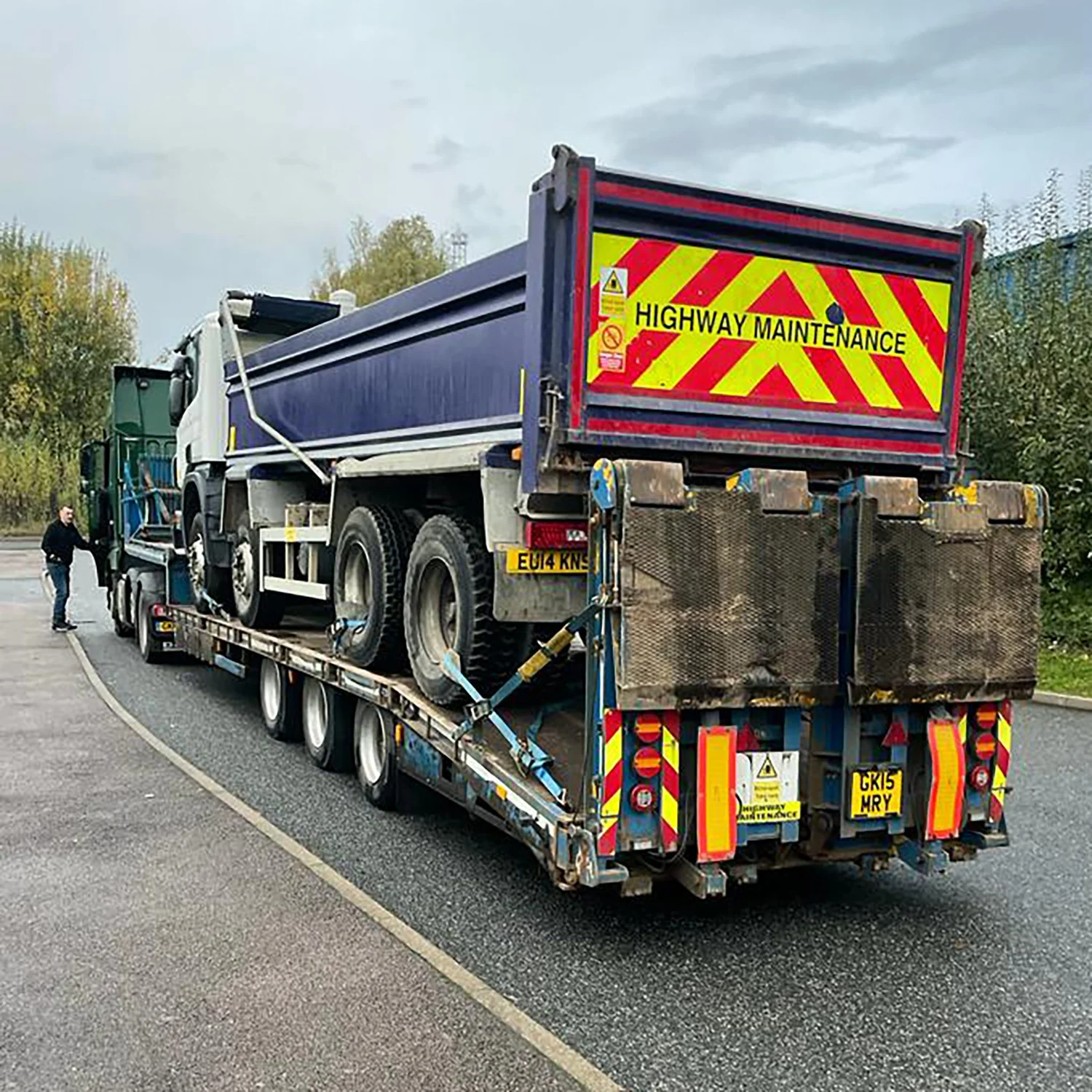 Low Loader & Flatbed Transport — NN Transport Services