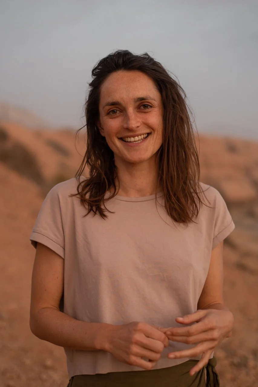 About + Contact — Hannah Pye