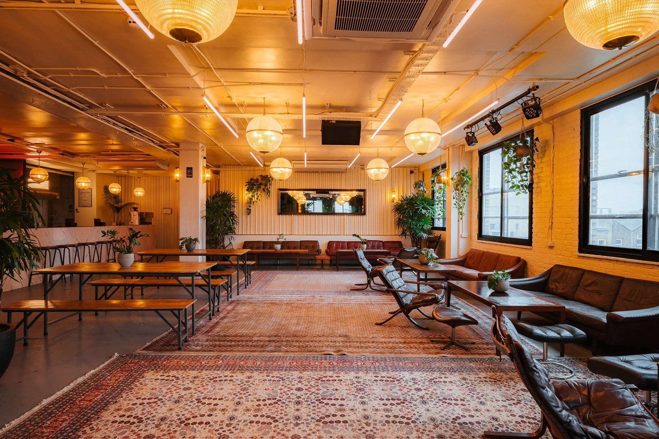 NT's Loft - East London Club & Terrace