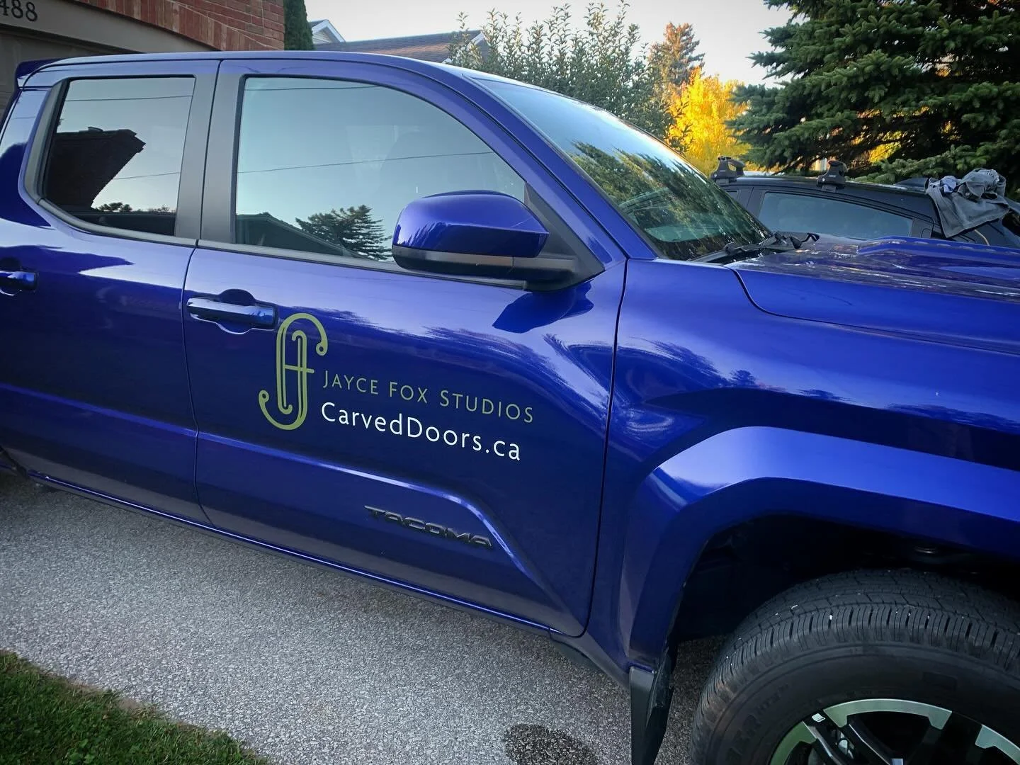 About Shane Durnford, Jayce Fox — Jayce Fox / Shane Durnford Studios