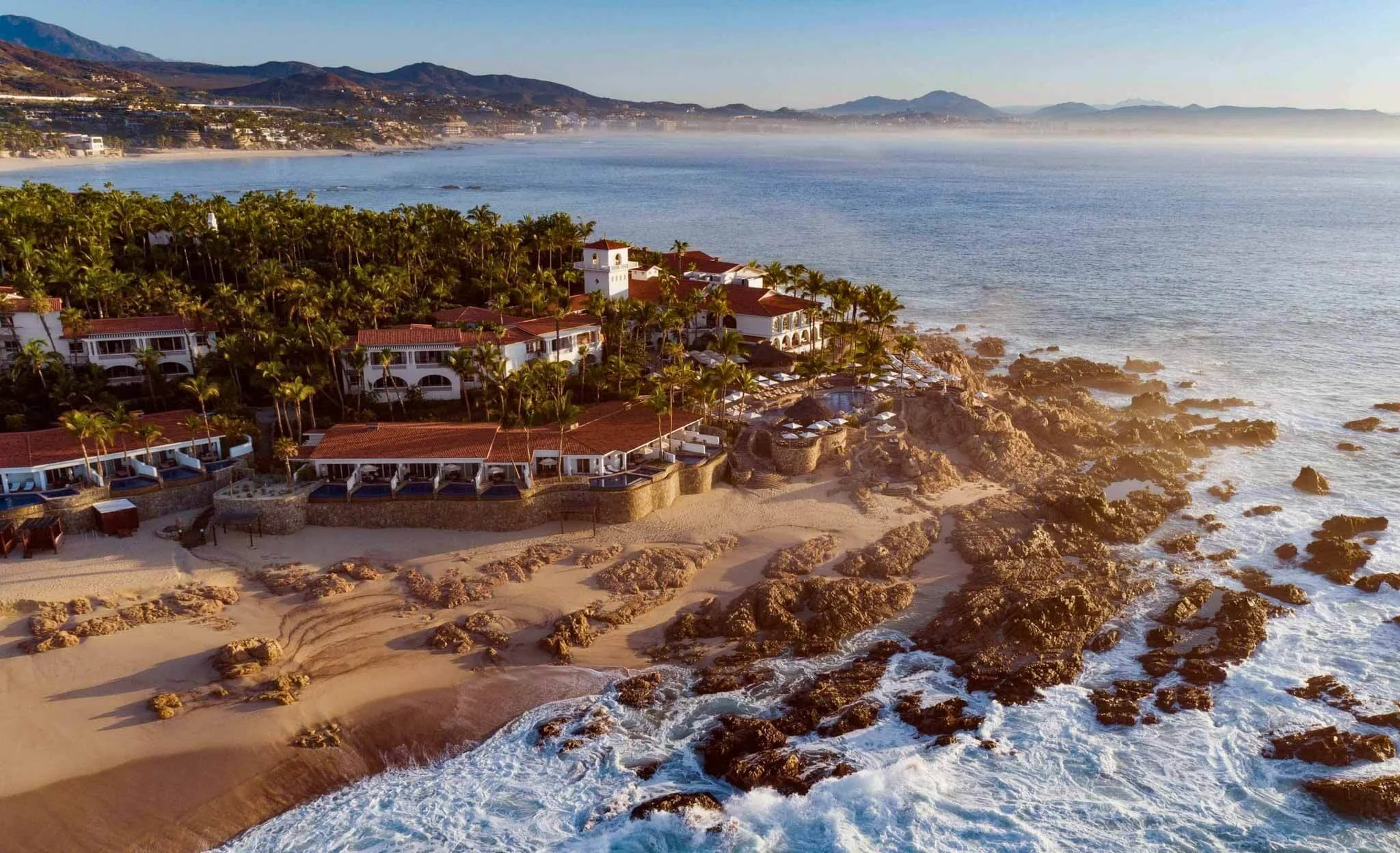The Best Luxury Hotels in Cabo for 2025