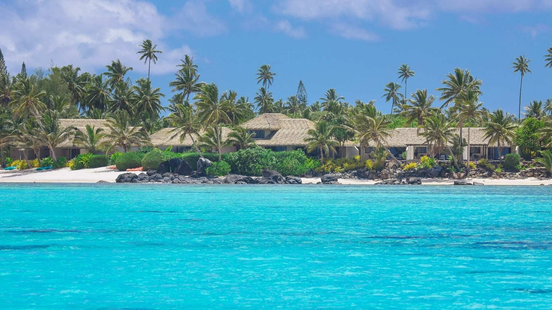 The Cook Island's Best Resorts | An Editor's Guide
