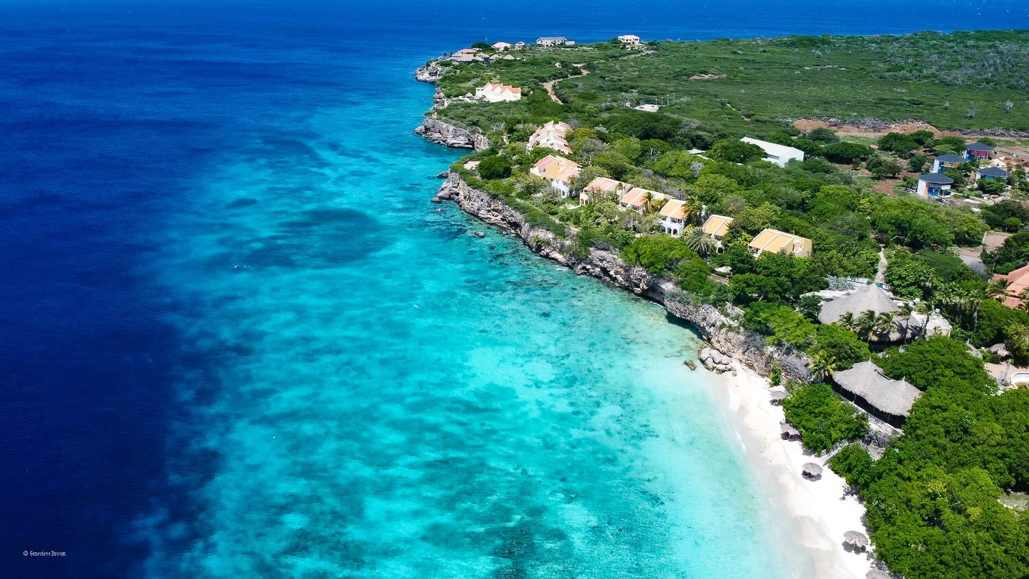 Snorkeling and diving in Curaçao (The Ultimate Off-Shore Guide)