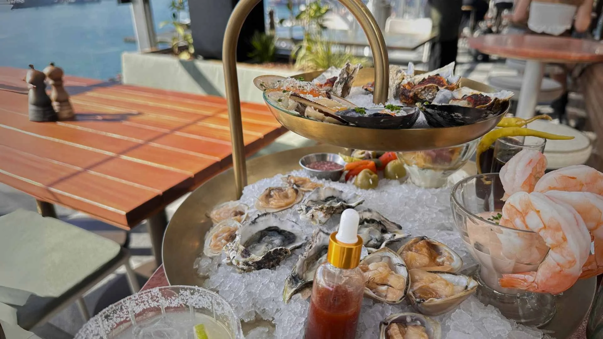 Queens Rooftop Bar Review: Auckland's Stylish New Opening